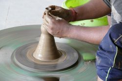 Clay refrigerator that keeps veggies and yoghurt fresh | Fusion – WeRIndia